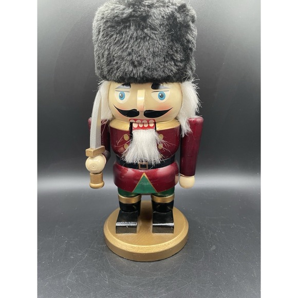 Holiday | Vintage 199 Nut Cracker Chubby Soldier Guard | Poshmark